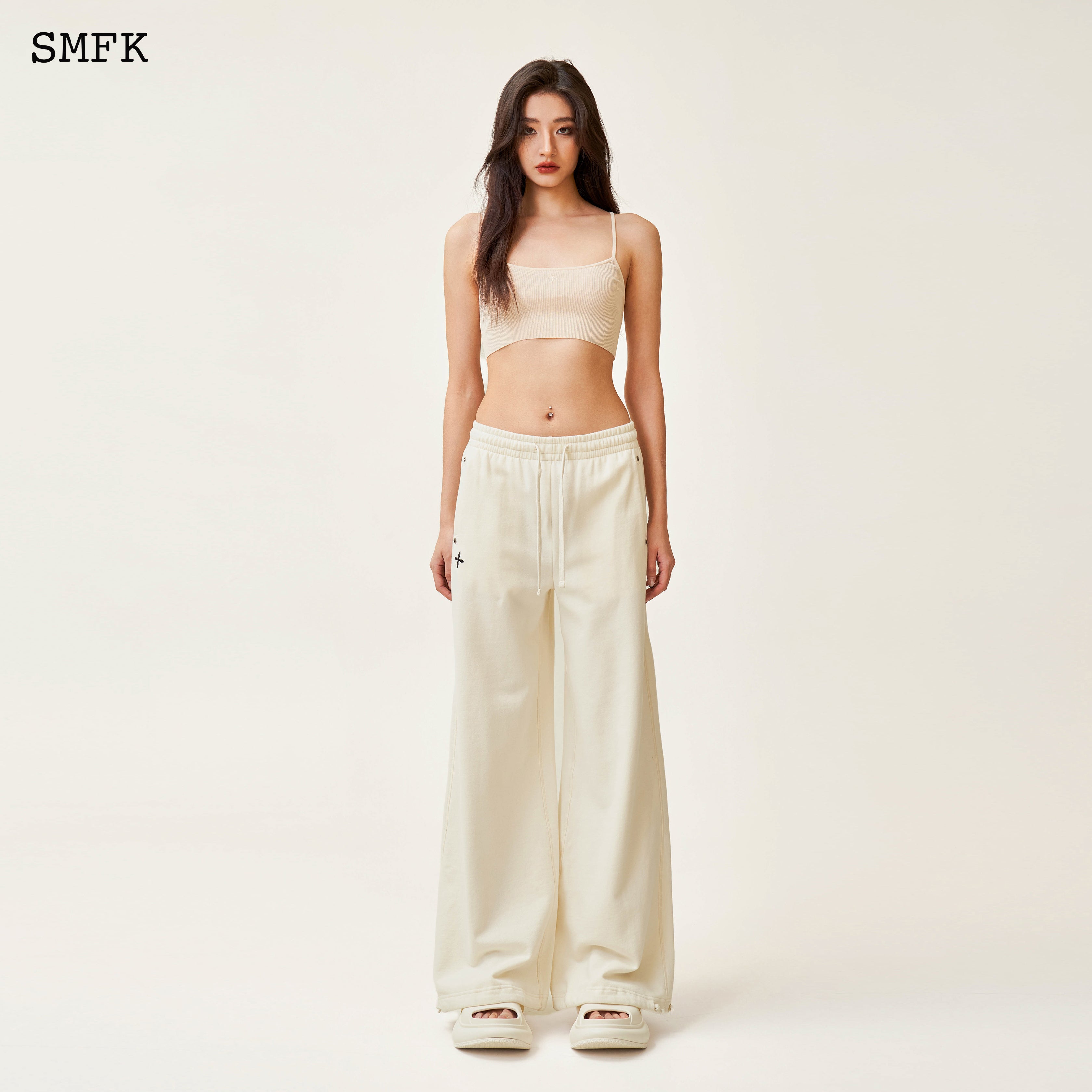 Compass Cross Classic Wide-Leg Sweatpants White – SMFK Official