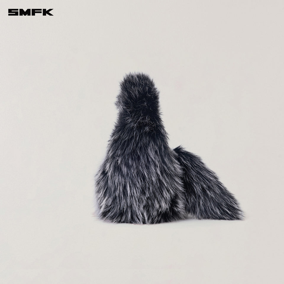 COMPASS COBBLE FURRY BAG/SMALL SILVER FOX – SMFK Official