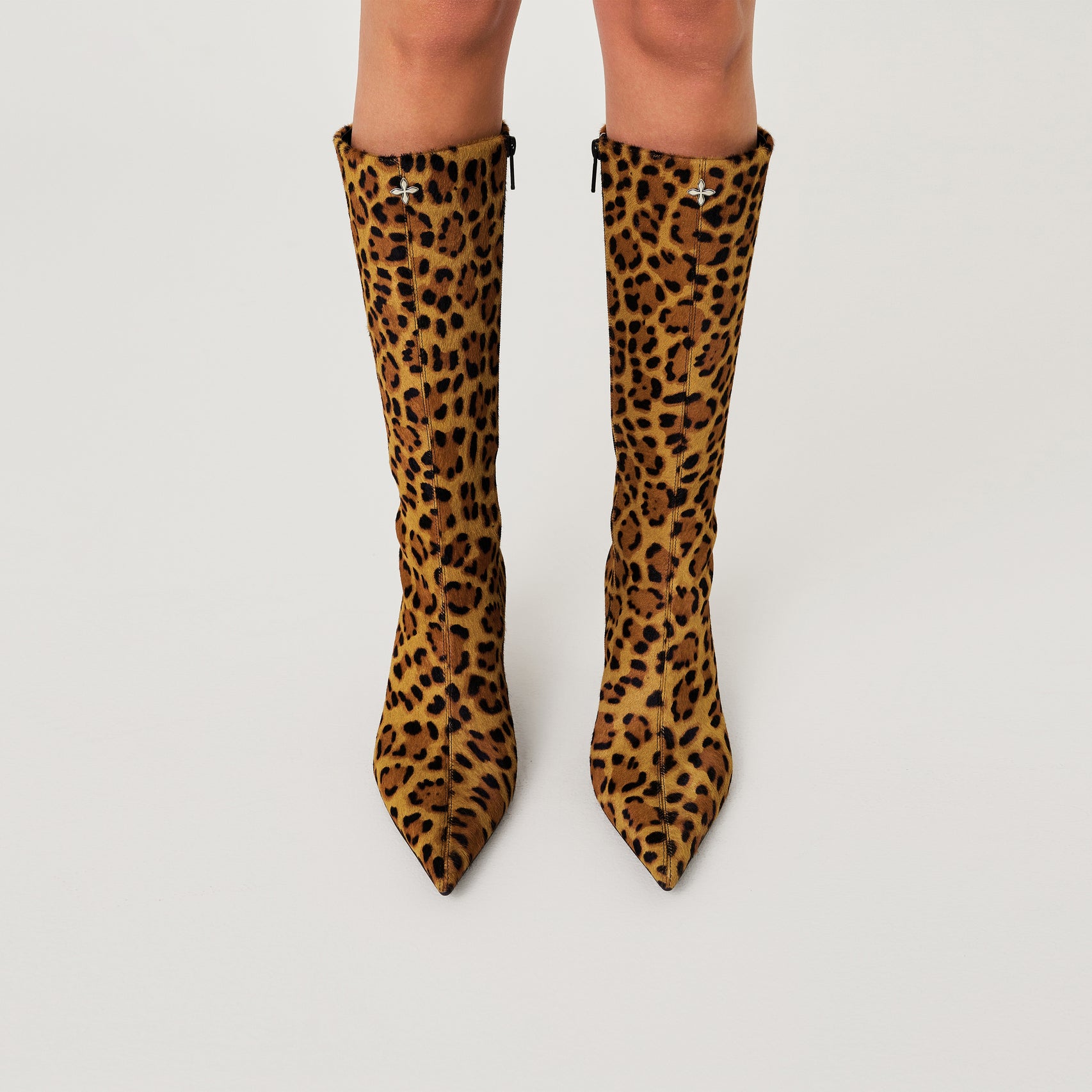 SHOES – SMFK Official