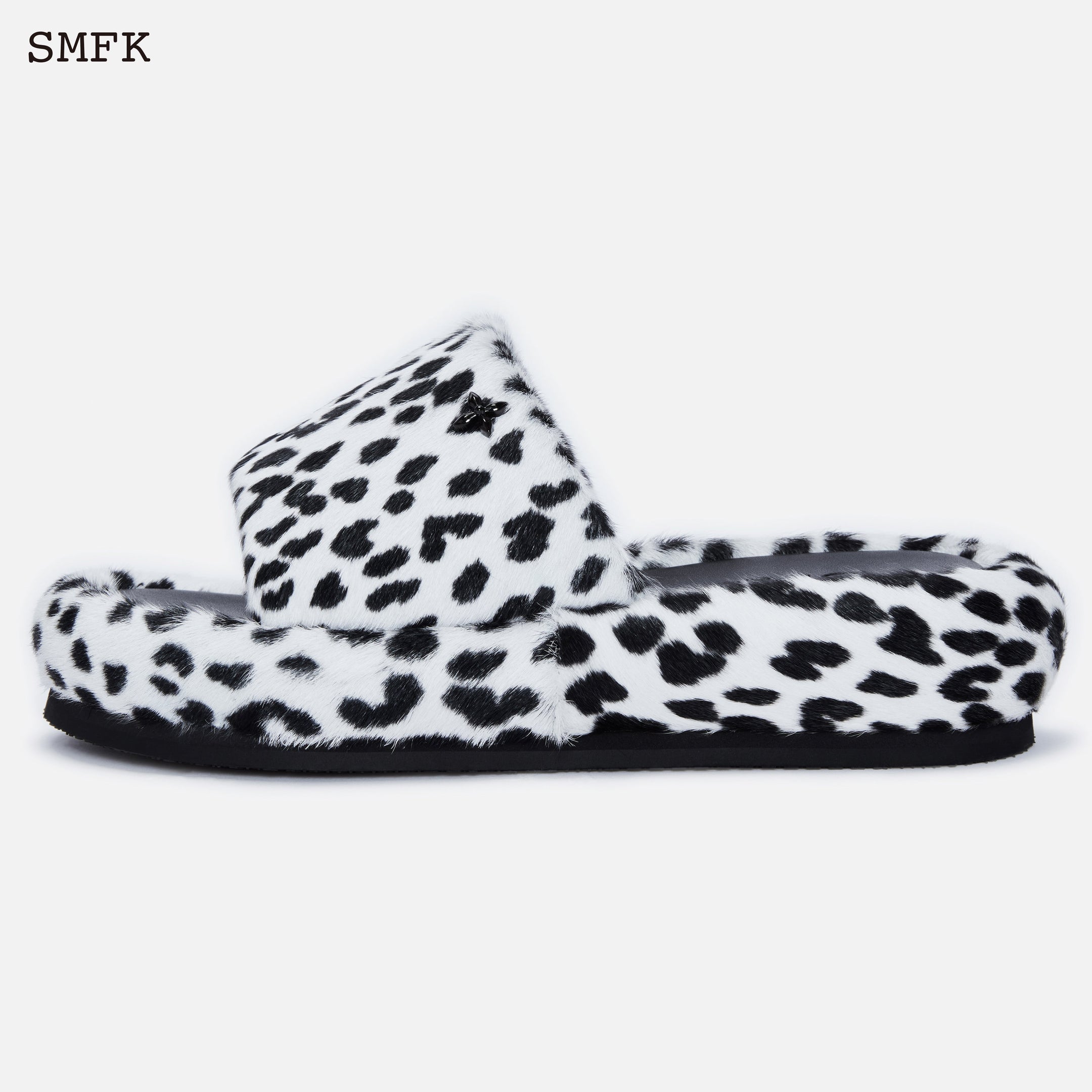 Leopard Furry Bumper One-Piece Pattern Slippers | SMFK Official
